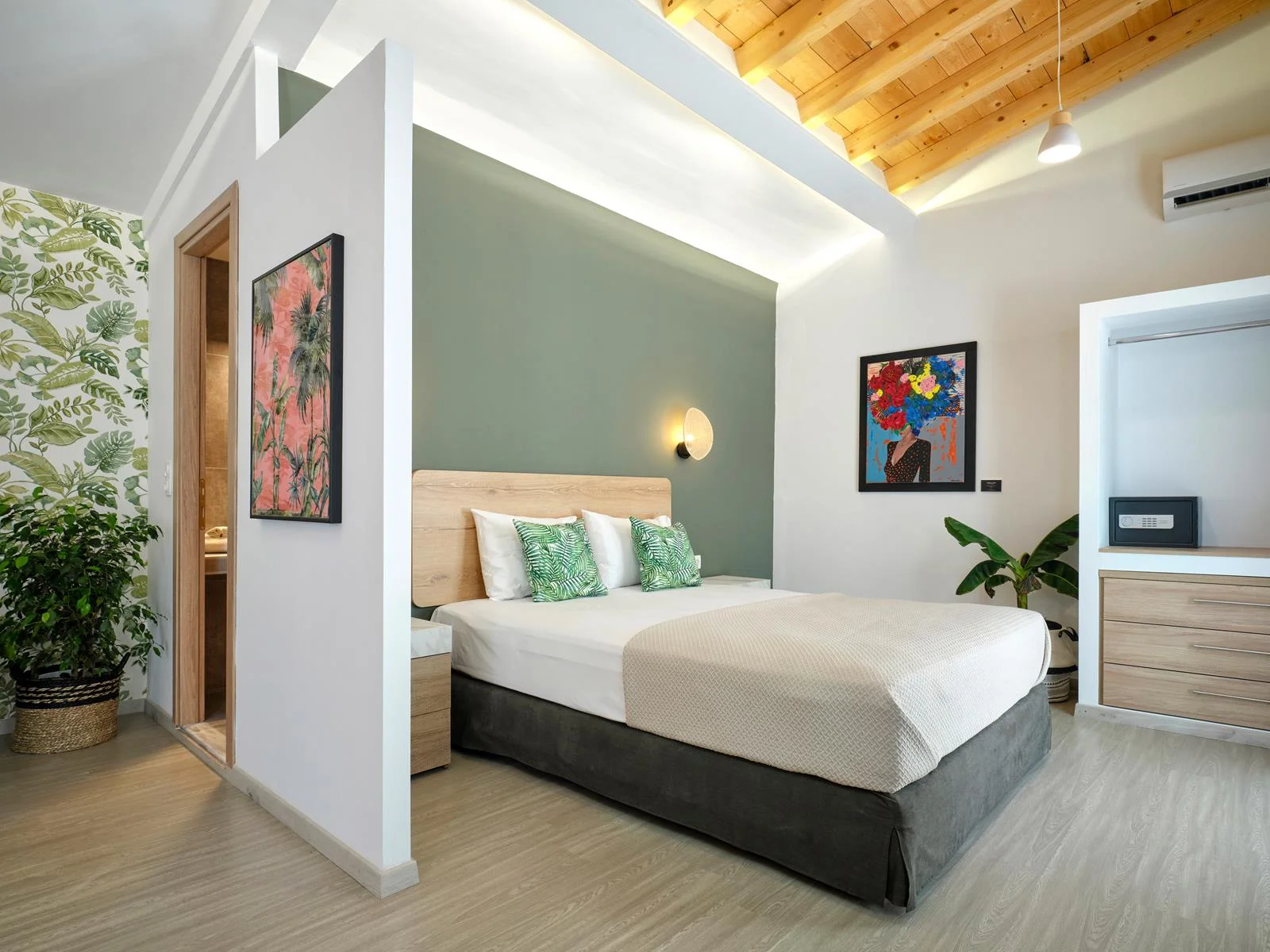 The Tree - Aria Hotels Group